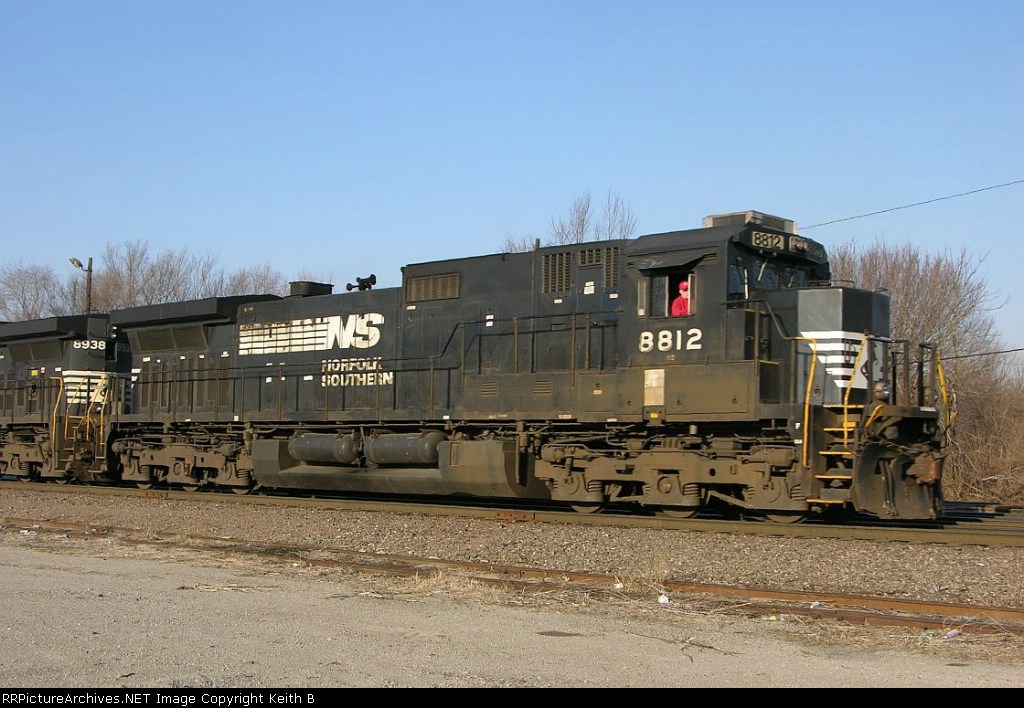 NS 8812